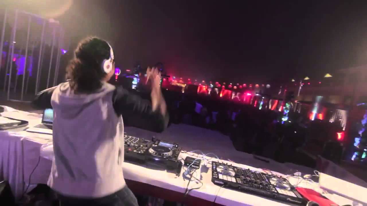 Sumit Shenoy @New year EVE 2014, Indore 720p - YouTube