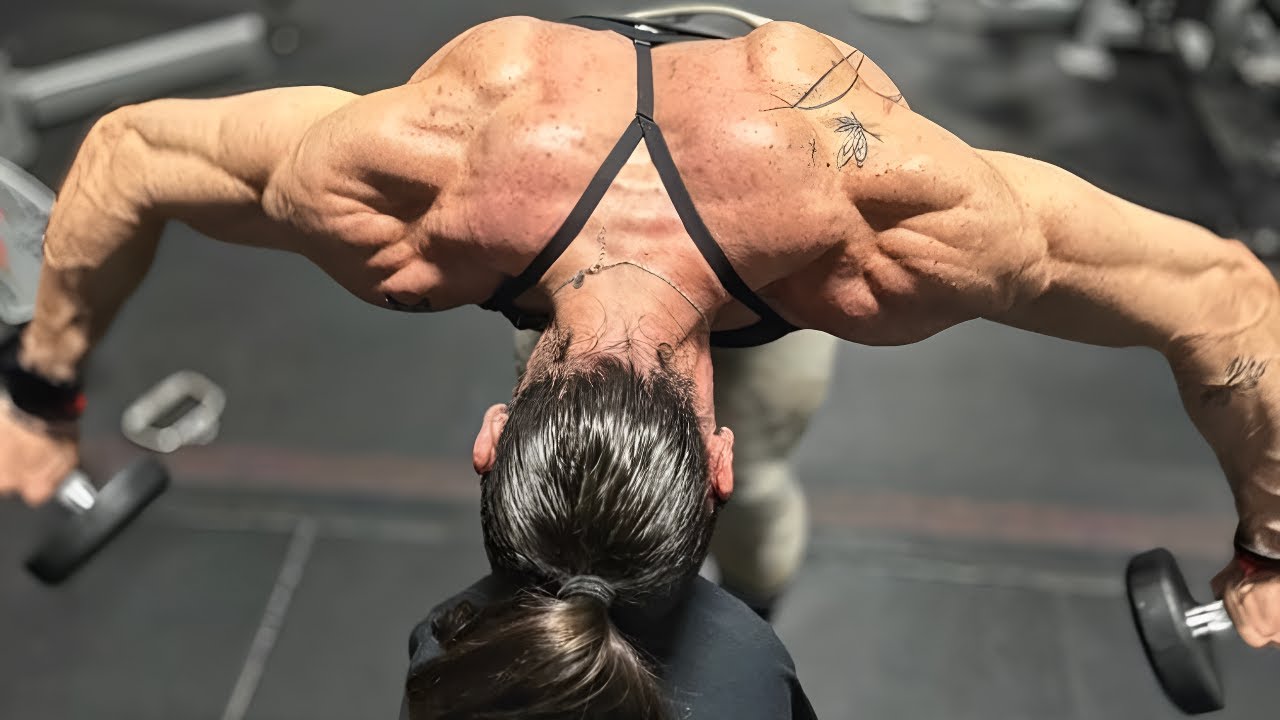 Elena Aviles Fabulous Back Muscles Female Bodybuilder | fbb warriors ...