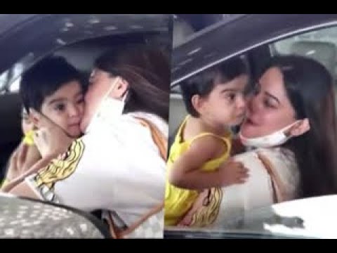 WATCH: Mahi Vij bids daughter Tara tearful goodbye at the airport | ETV Bharat