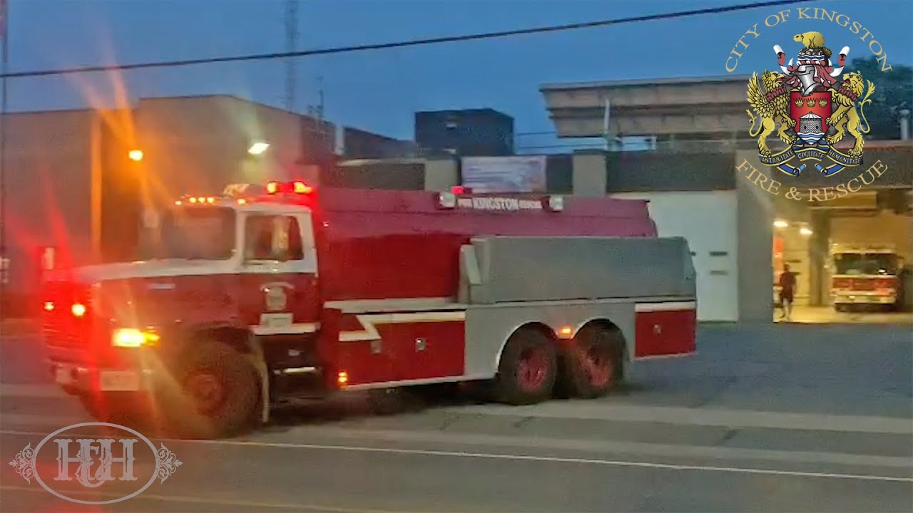 Kingston Fire - T271 Responding - YouTube