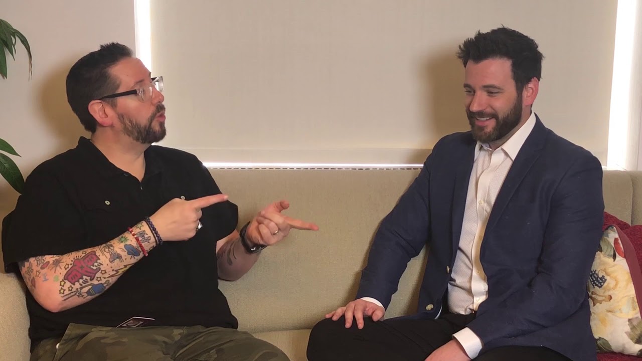 Colin Donnell Talks About His 'Arrow' Return | TV Insider - YouTube