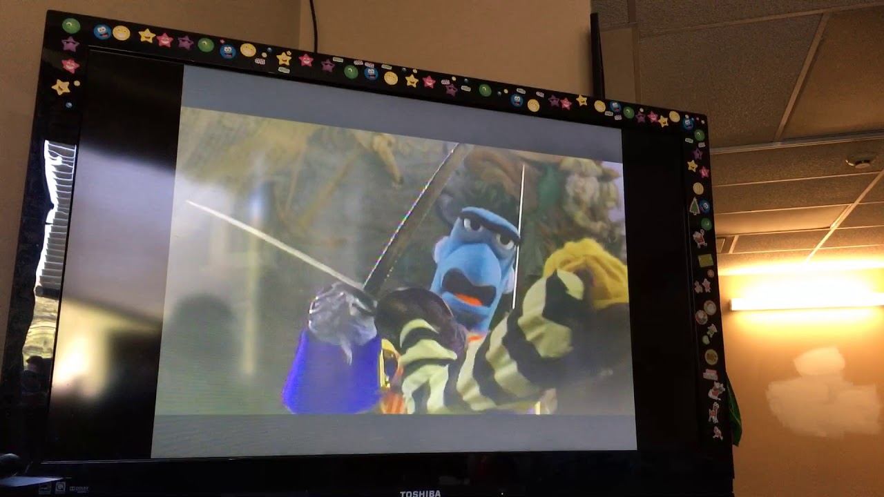 Muppet Treasure Island 1996 Battle With The Pirates - YouTube