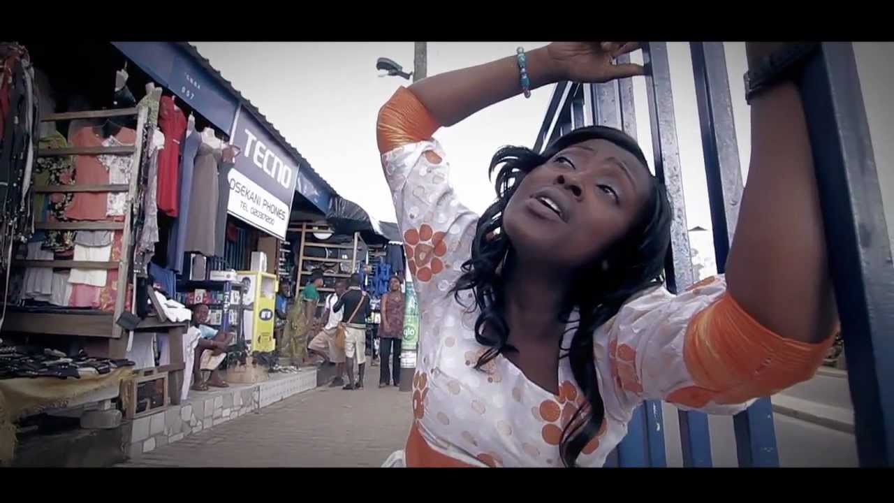 LADY ANGIE Me hia wo - YouTube