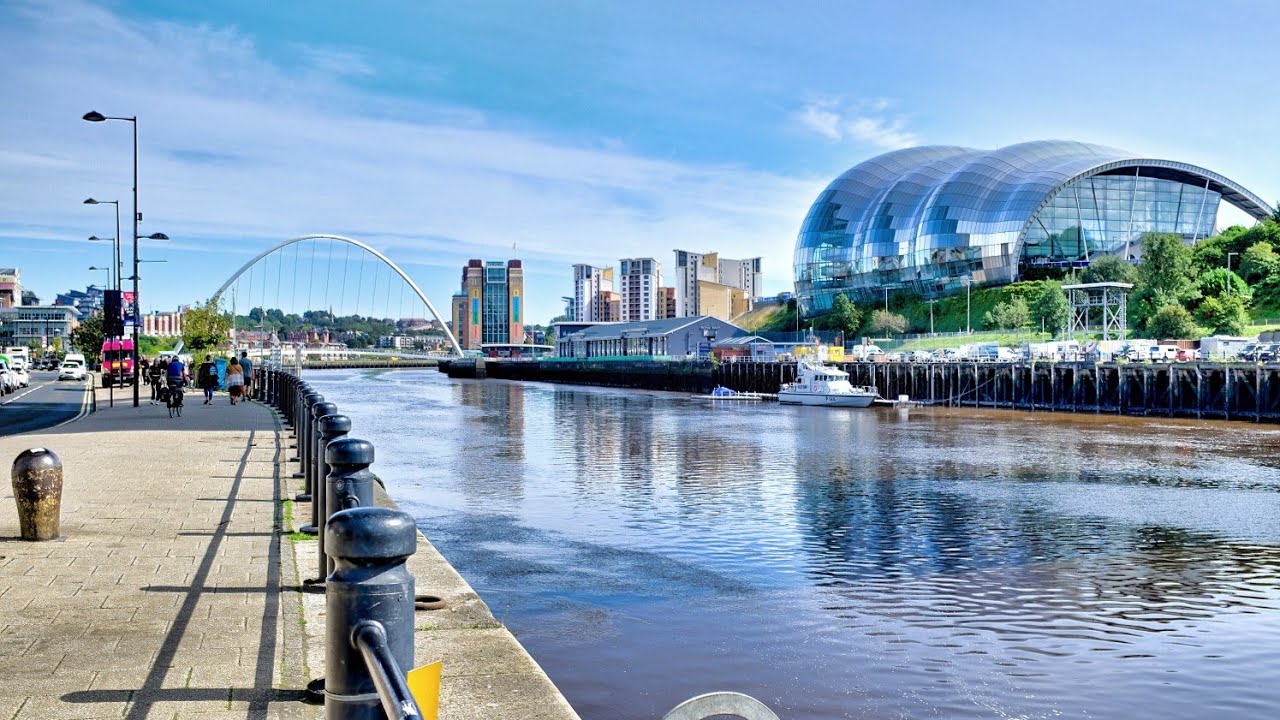 Newcastle Upon Tyne Walking Tour - Discover England in 4K - YouTube
