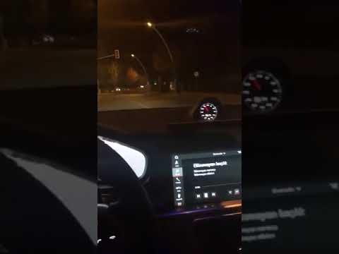 Porsche araç içi snap