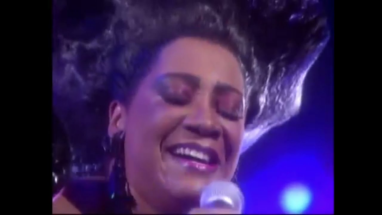 Best of Patti LaBelle singing ROCK SONGS! - YouTube