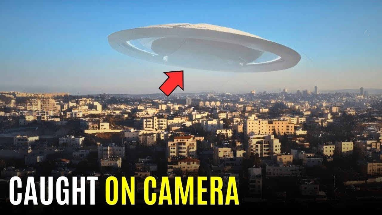 60 Minutes of Indisputable Alien And UFO Sightings Caught On Camera ...