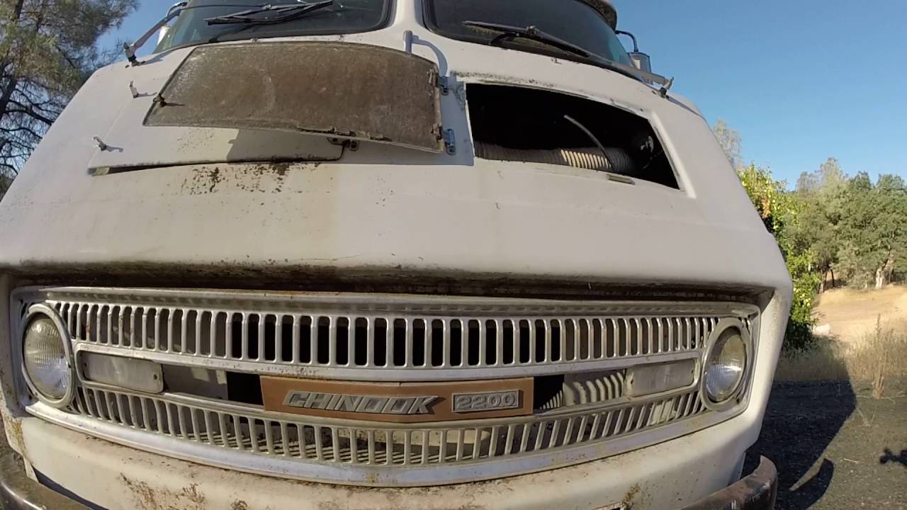 Abandoned Rv on the side of the road - YouTube