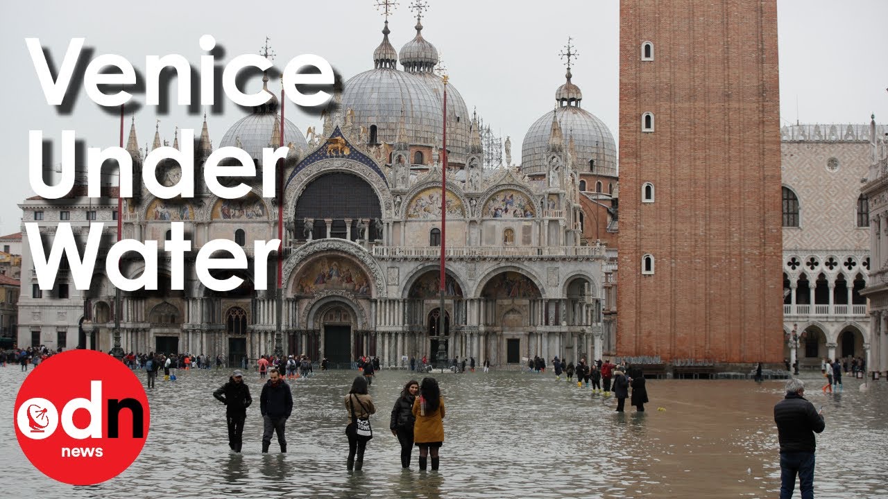 Dramatic Footage Shows Venice Flooded by Highest Tide in 50 Years - YouTube