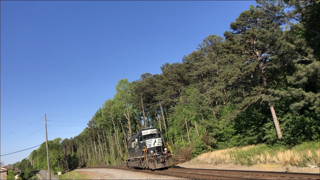 NS 1645 Leads P52 (SB) Thru Norcross, GA 4/19/2021 - YouTube