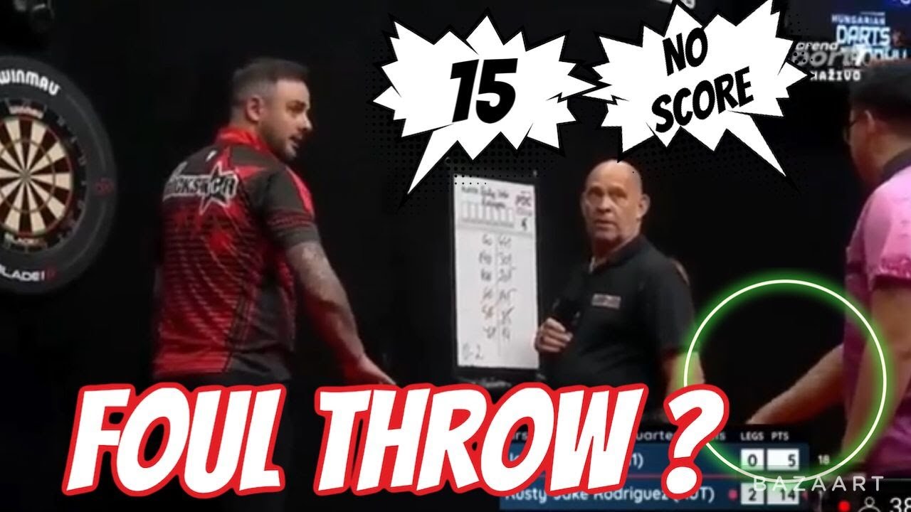 Foul Throw At The Darts, On Stage Debate Over Score - YouTube