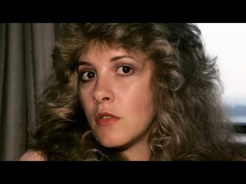 Stevie Nicks's Bikini Photos Spark Outrage — Too Bold Even for Adults!