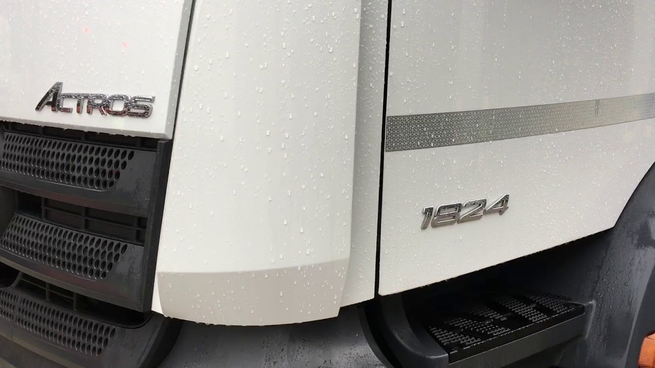 2015 Mercedes Box truck - YouTube