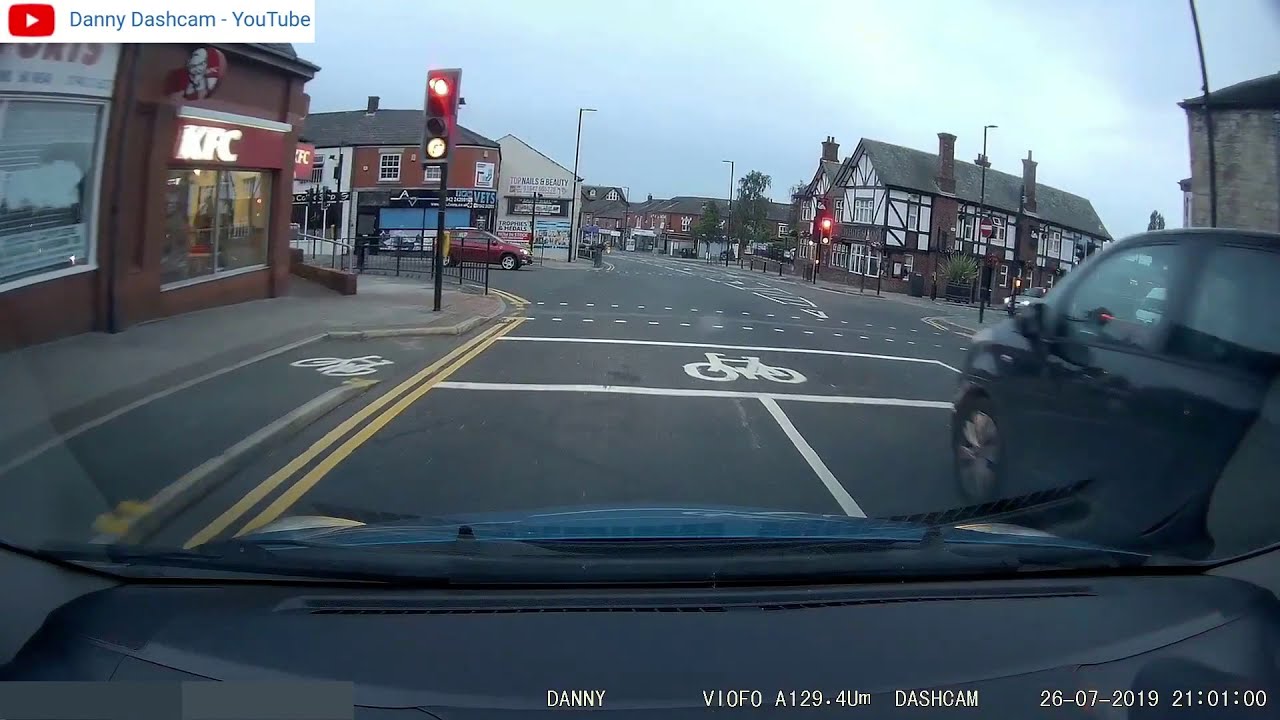 WATCHING A MOVIE WHILE DRIVING AND FIDDLING WITH A PHONE CAUGHT ON ...