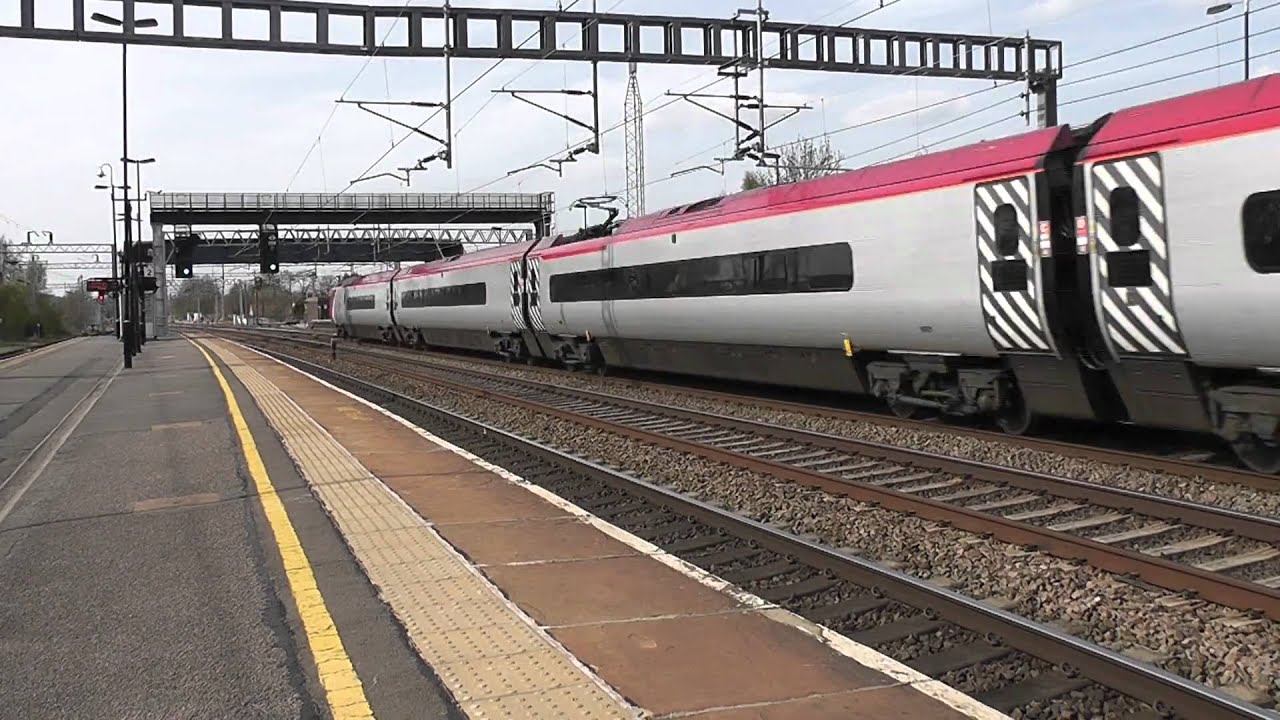 Virgin Trains Class 390 Pendolino - Rugeley Trent Valley - Saturday 9th ...