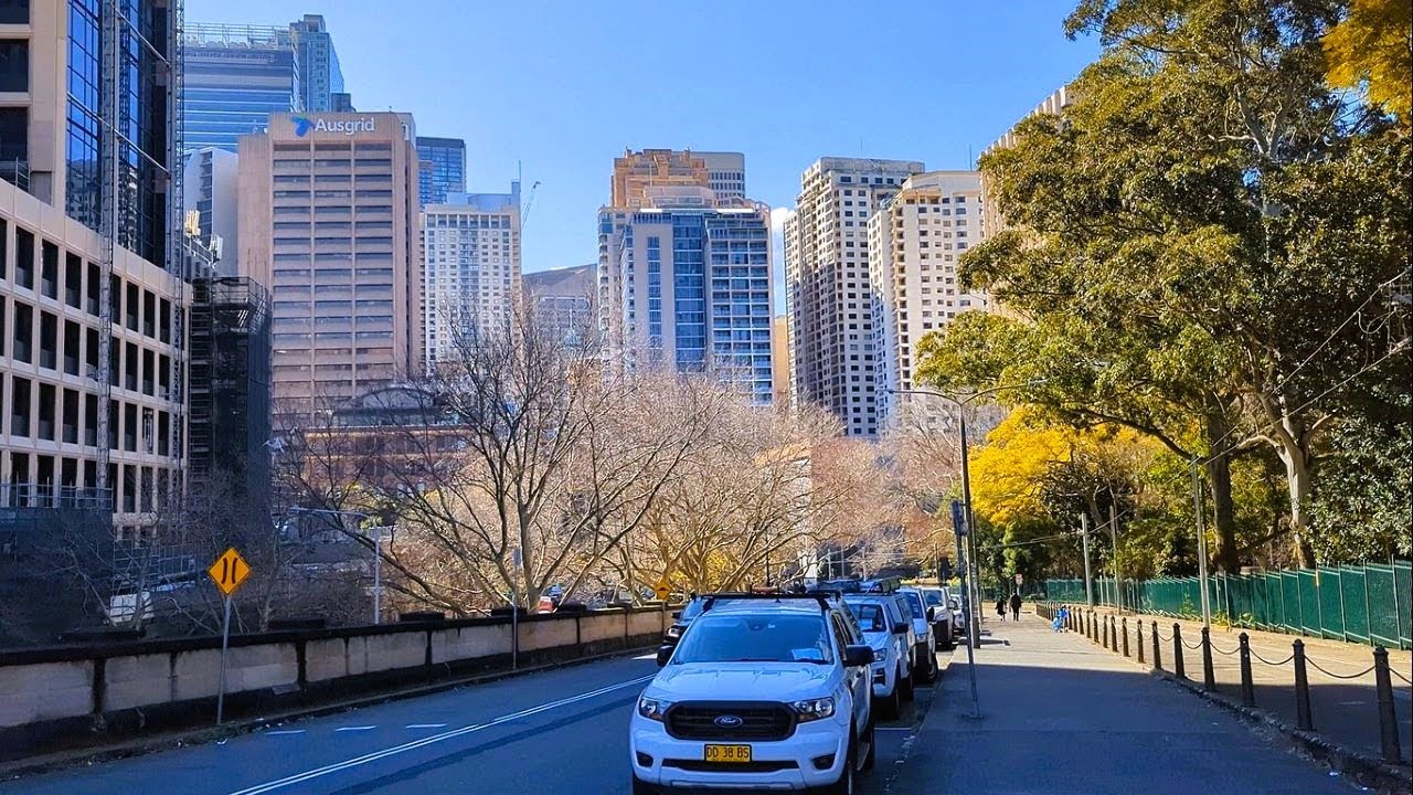Sydney City walk from Central Station to World Square (Includes ...