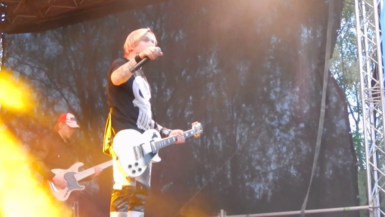 Terminaator: Carmen (2017 Porvoo) Live - YouTube