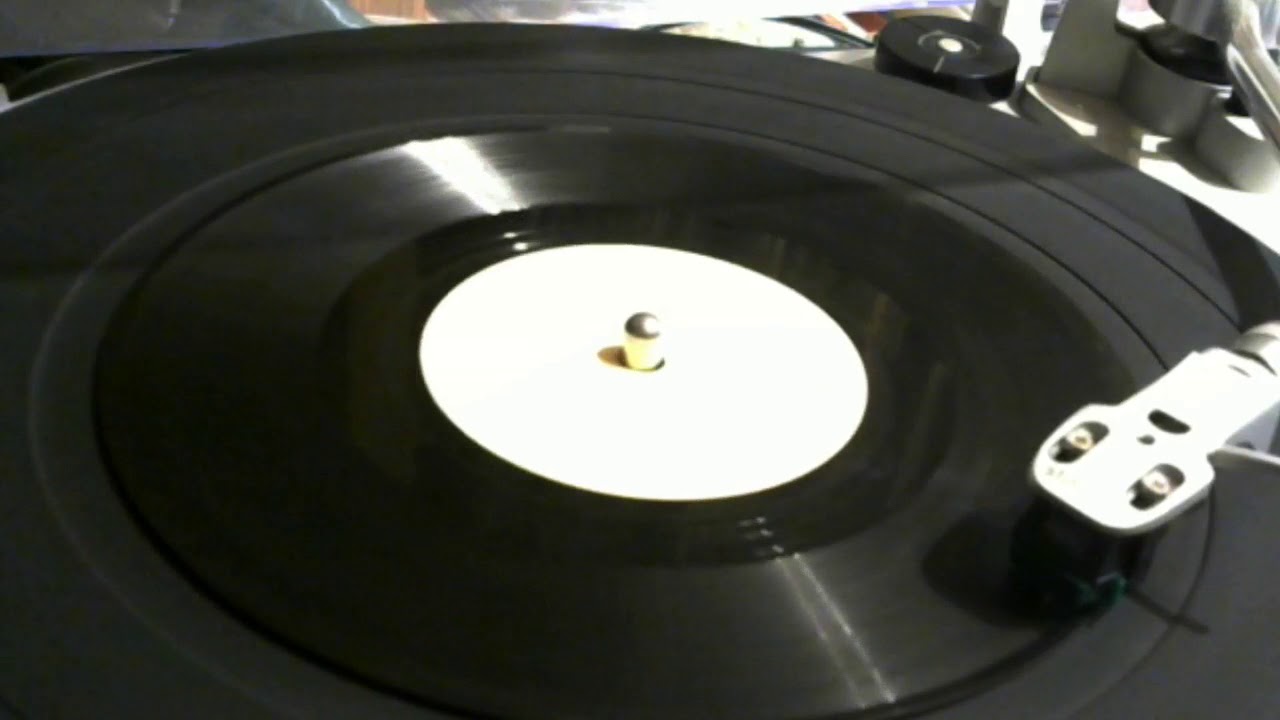 Webster Webfoot Little Joe The Christmas Tree - YouTube