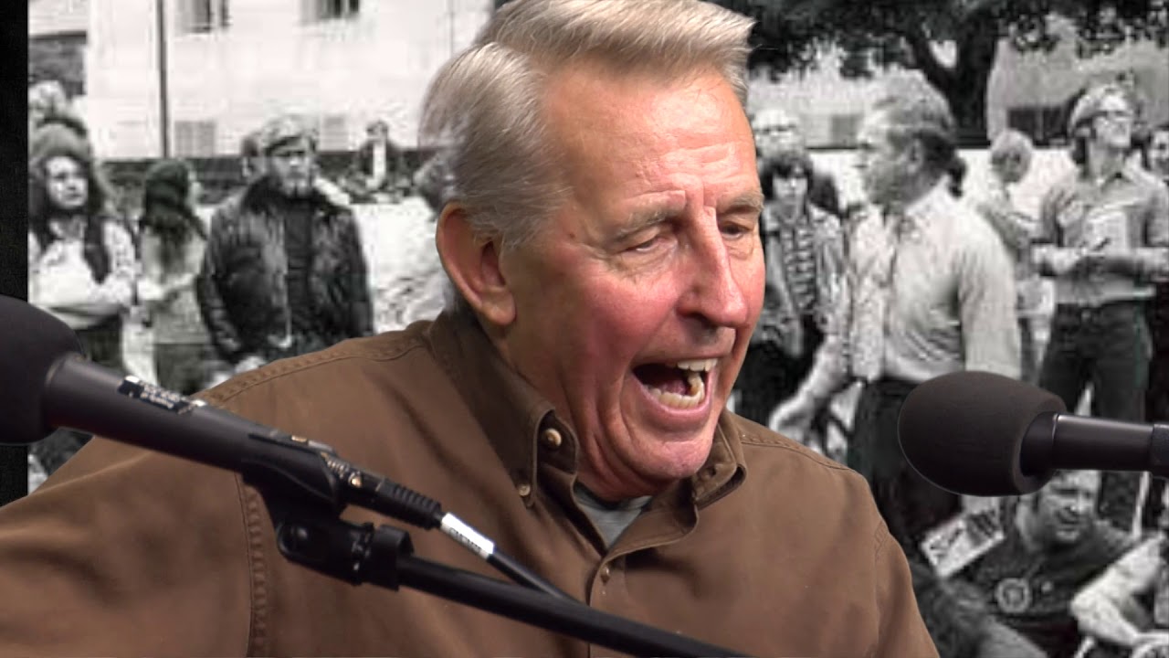 Kent and Katie Philpott sing some of the old Jesus People songs. - YouTube