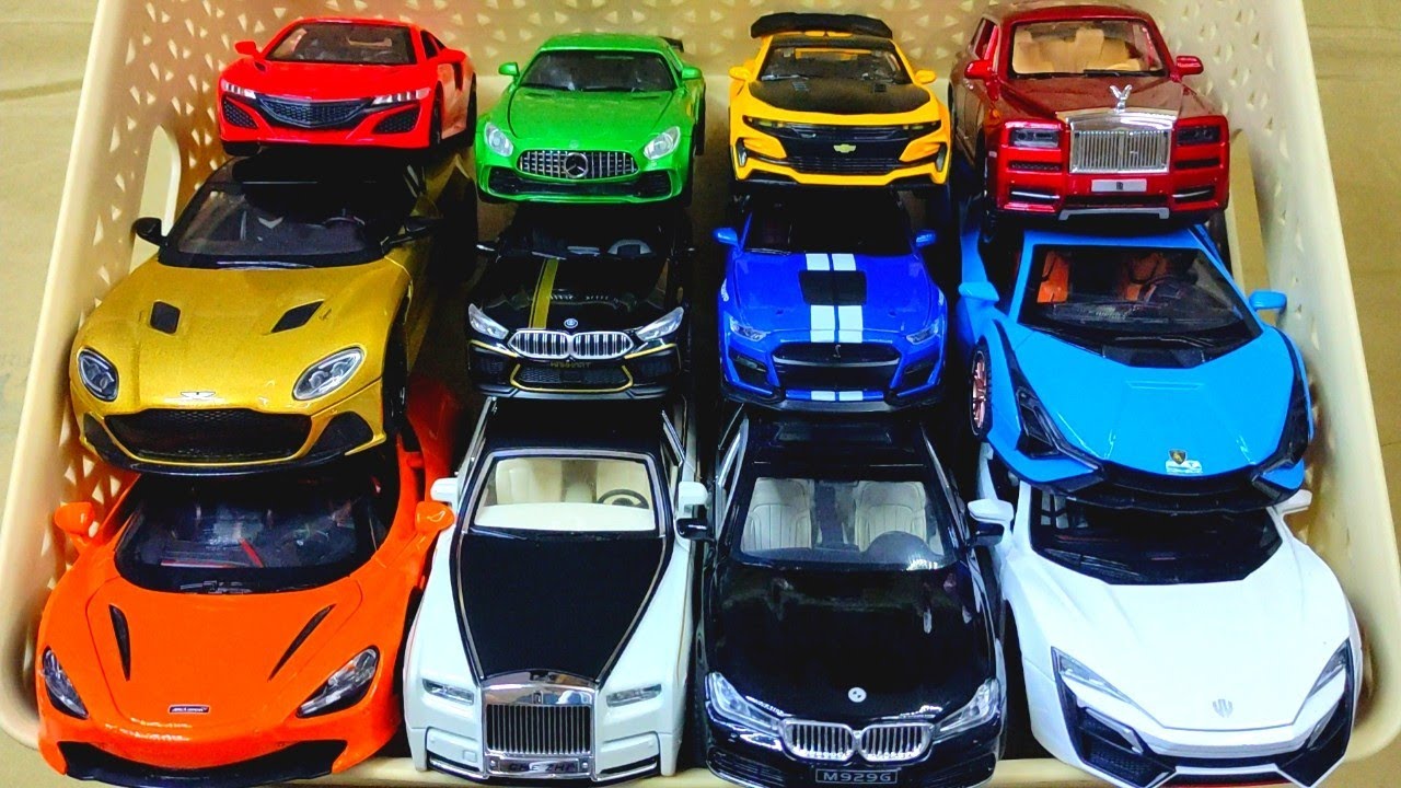 Box full of Mini EV, BMW, McLaren, Rolls Royce, Audi, Jeep, Lamborghini ...