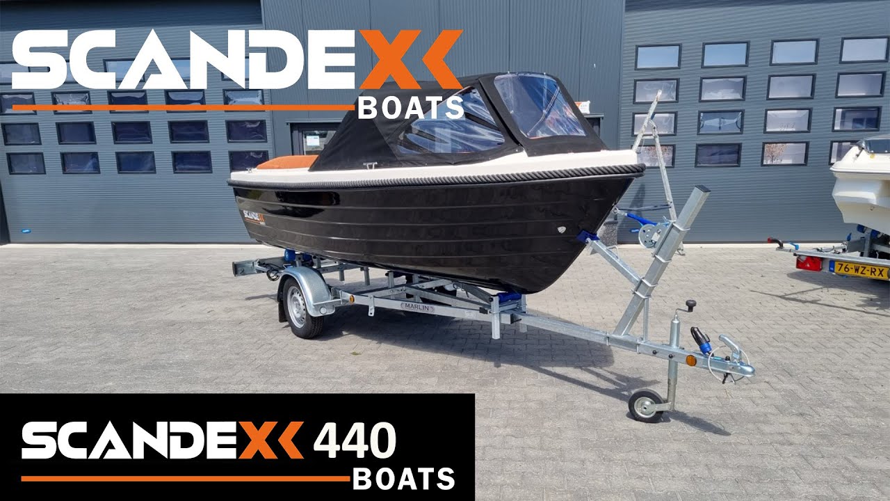 Scandex 440 - compacte sloep - YouTube