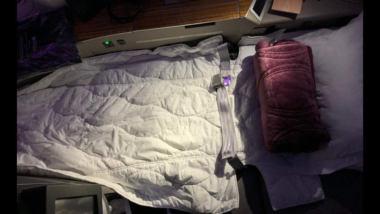 Review: Qatar First Class 777-300ER - YouTube