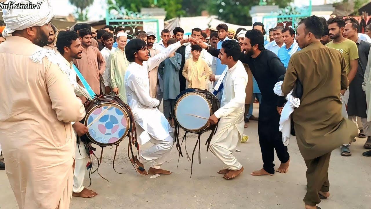 dance steps on dhol beats | dhole dance - YouTube
