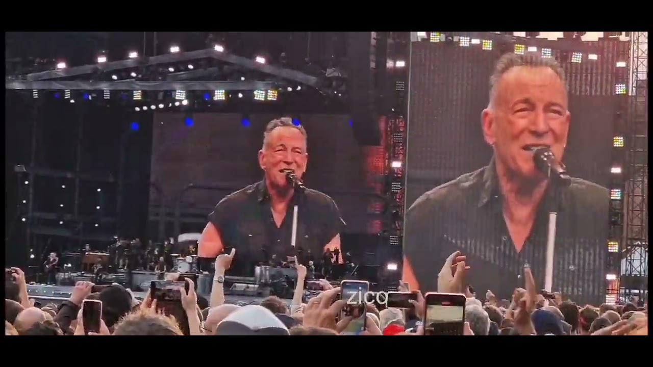 BRUCE SPRINGSTEEN ROMA CIRCO MASSIMO 21-05-2023. (1). INTRO+ MY LOVE ...