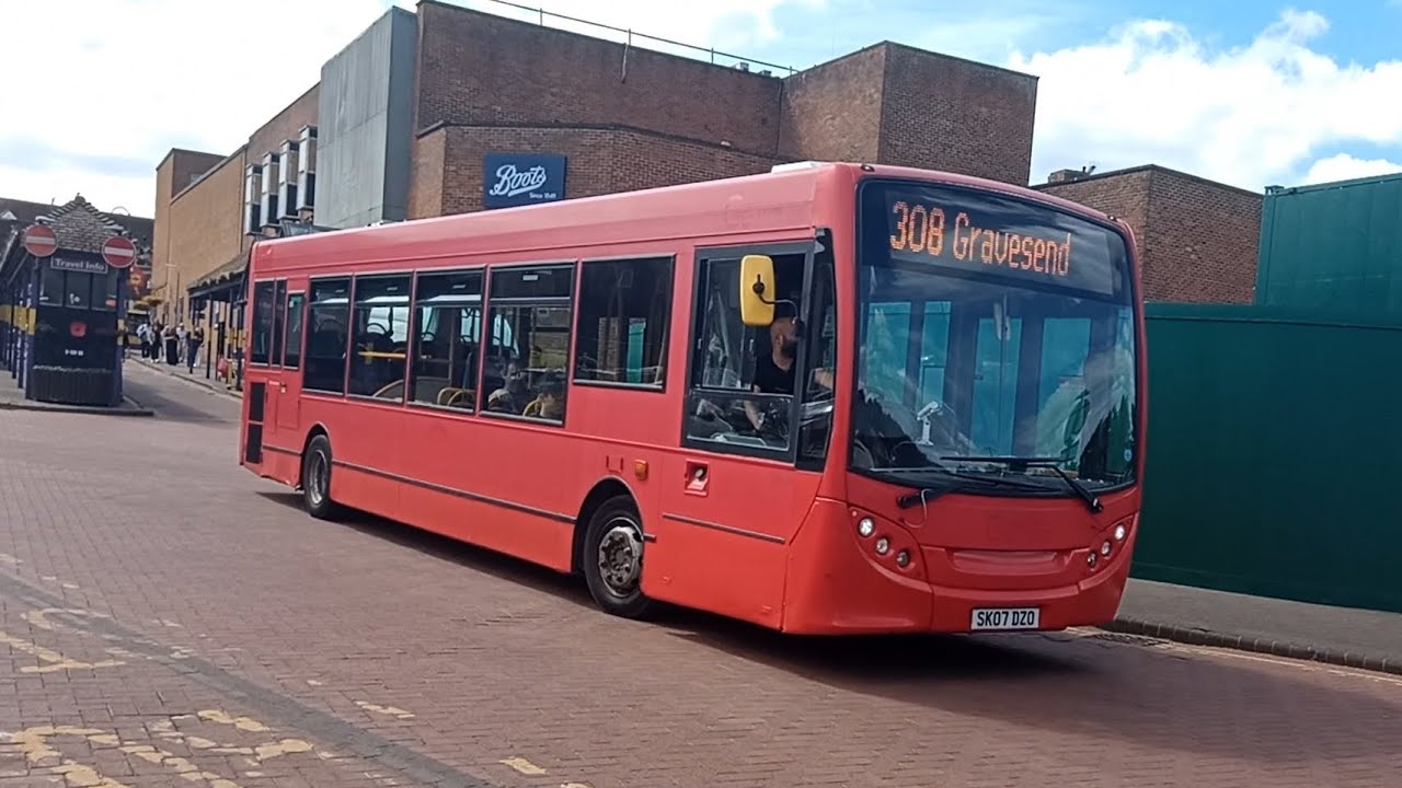 FAST | Ride on Redroute Buses SK07DZO (ex GAL SE20) Enviro200 on Route ...