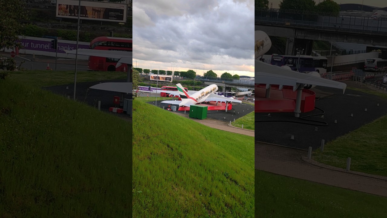 Beautiful view of Heathrow airport entrance #london #fluffyandme - YouTube