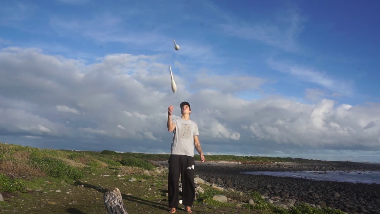 club throw balance - YouTube