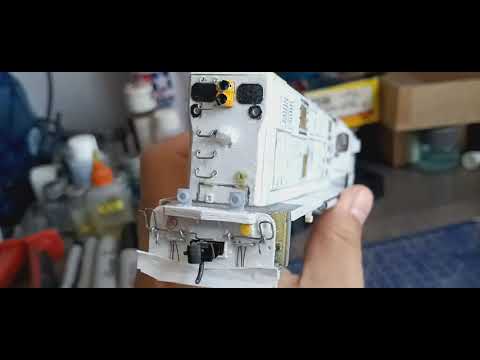 Project Update for the Ho Scale Metro North BL14CG - YouTube