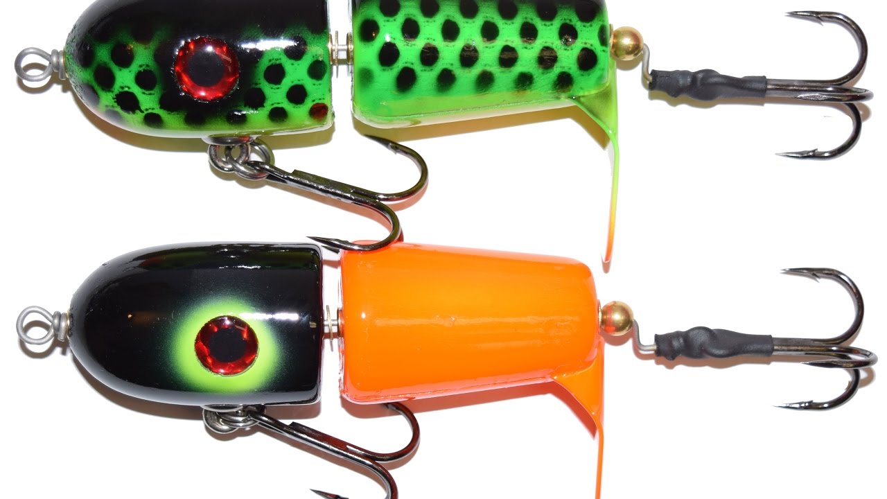 Suick Nightwalker At The Musky Shop - YouTube