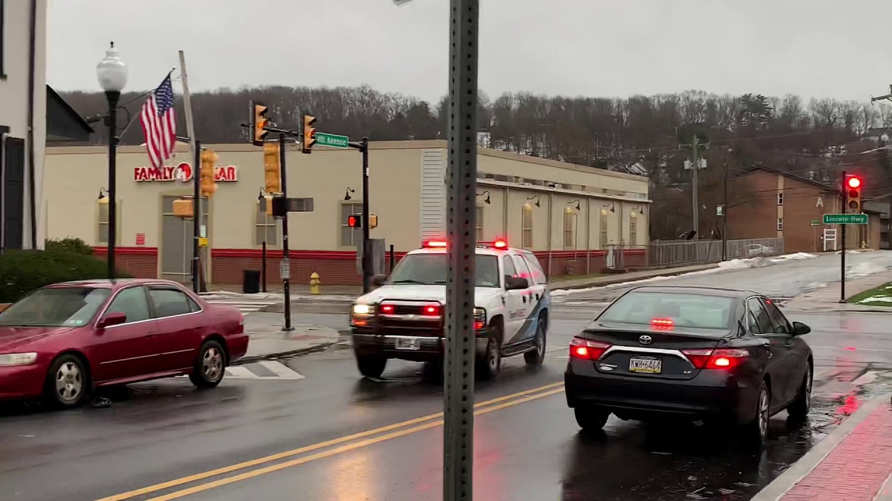 Tower direct medic 393 responding to a medical emergency on Christmas ...