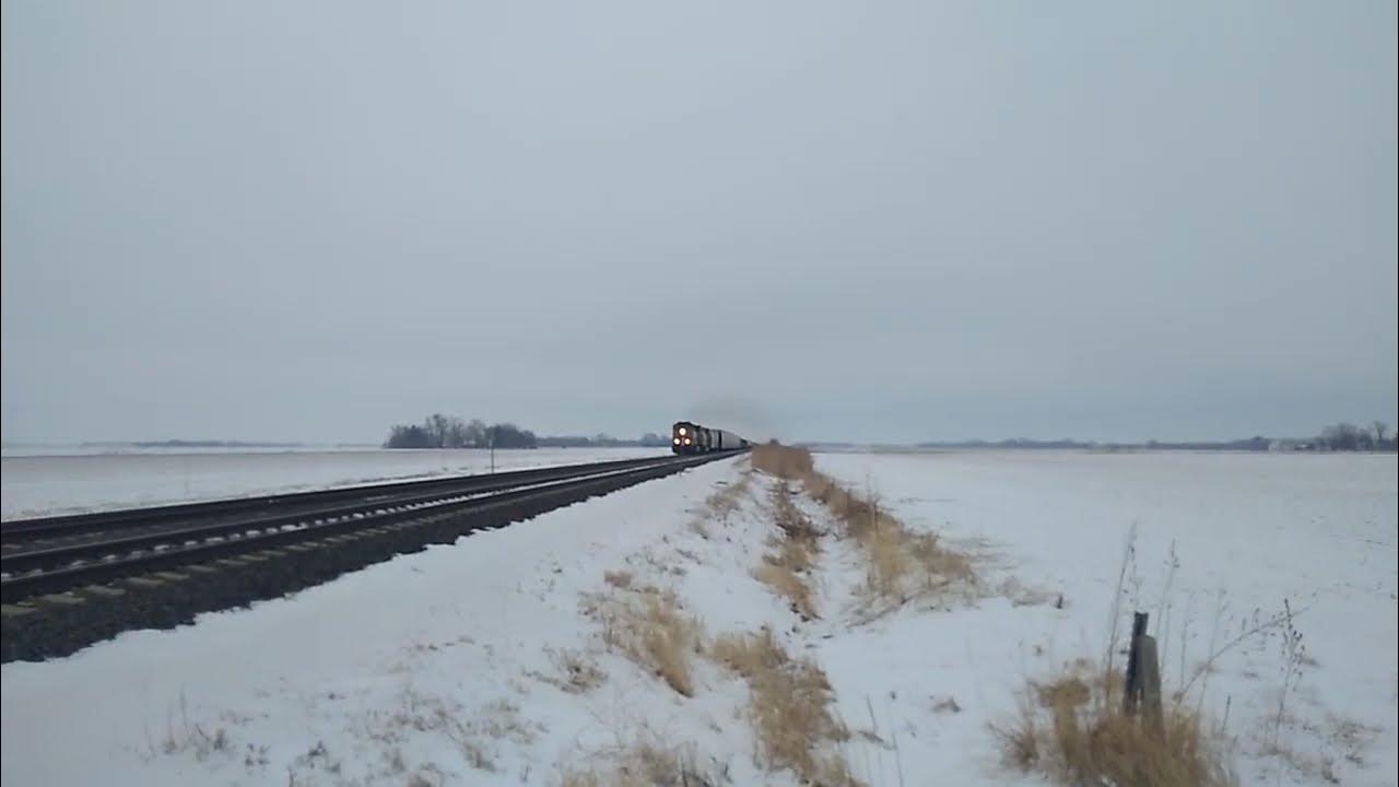 UP #7165 Manifest WB in North Bend, NE (1-21-23) - YouTube