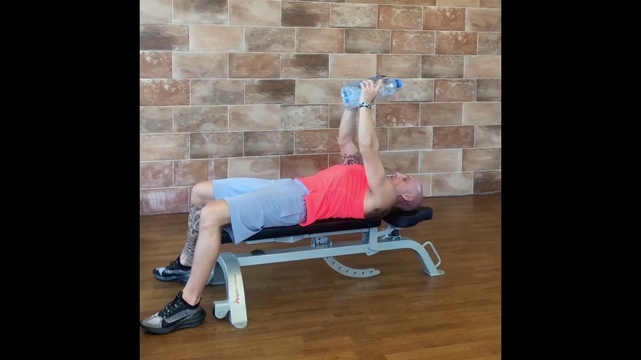 Pecho (pull over con bidón) - YouTube