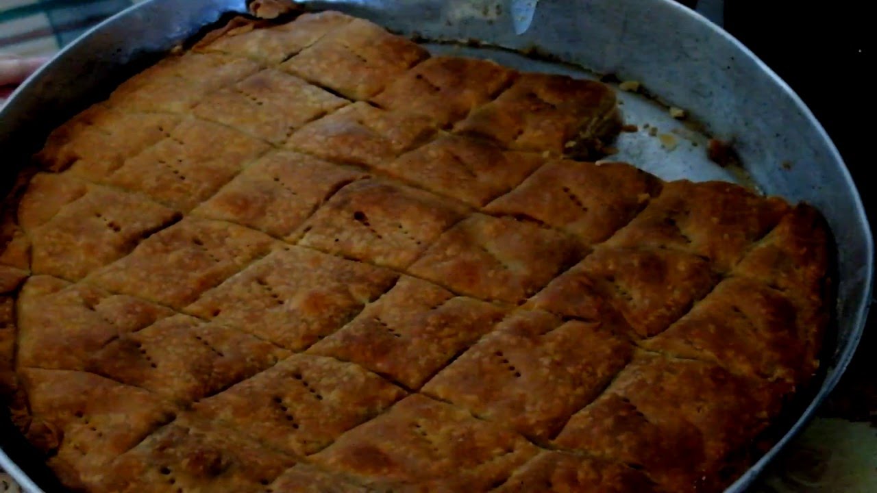 Melopita (Μελόπιτα) - Greek (Mykonian) Traditional Honey Pie - YouTube