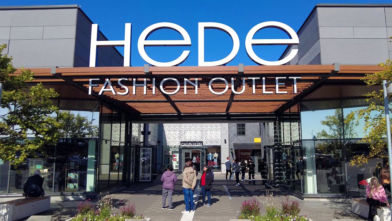 Hede Fashion Outlet, short walk through this shopping center in ...