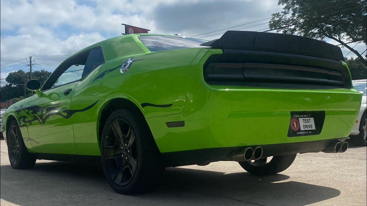 2011 dodge challenger R/T modded, super quick - YouTube