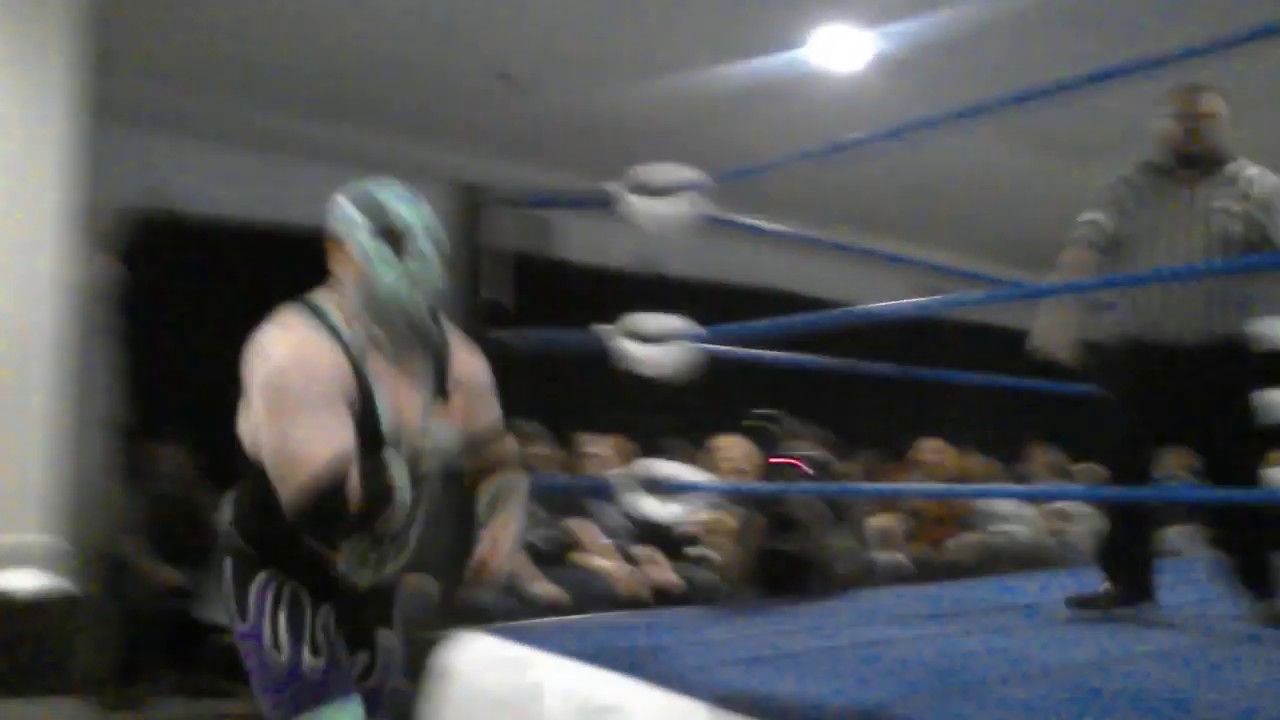 APW 11/23/19: Elia Markopoulos vs. Demon Ortiz - YouTube