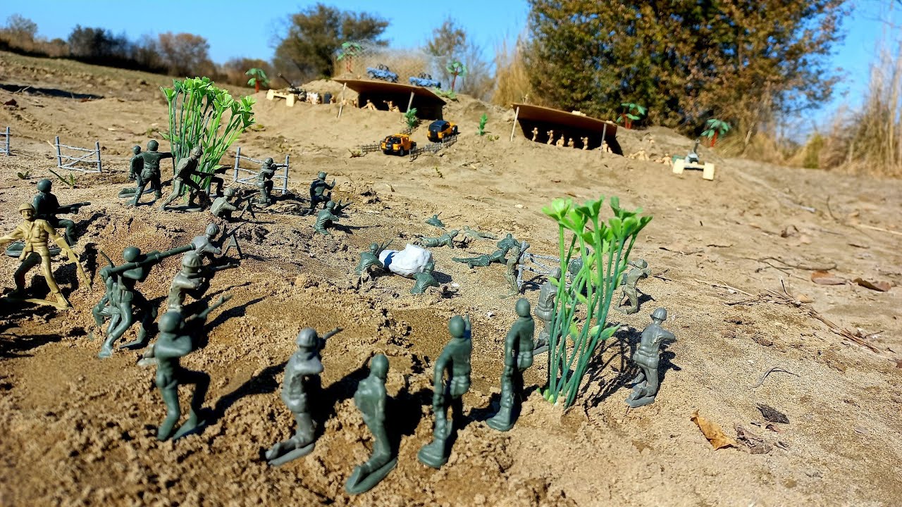 Army Men:Seige of the sand camp (plastic army men #stopmotion) - YouTube