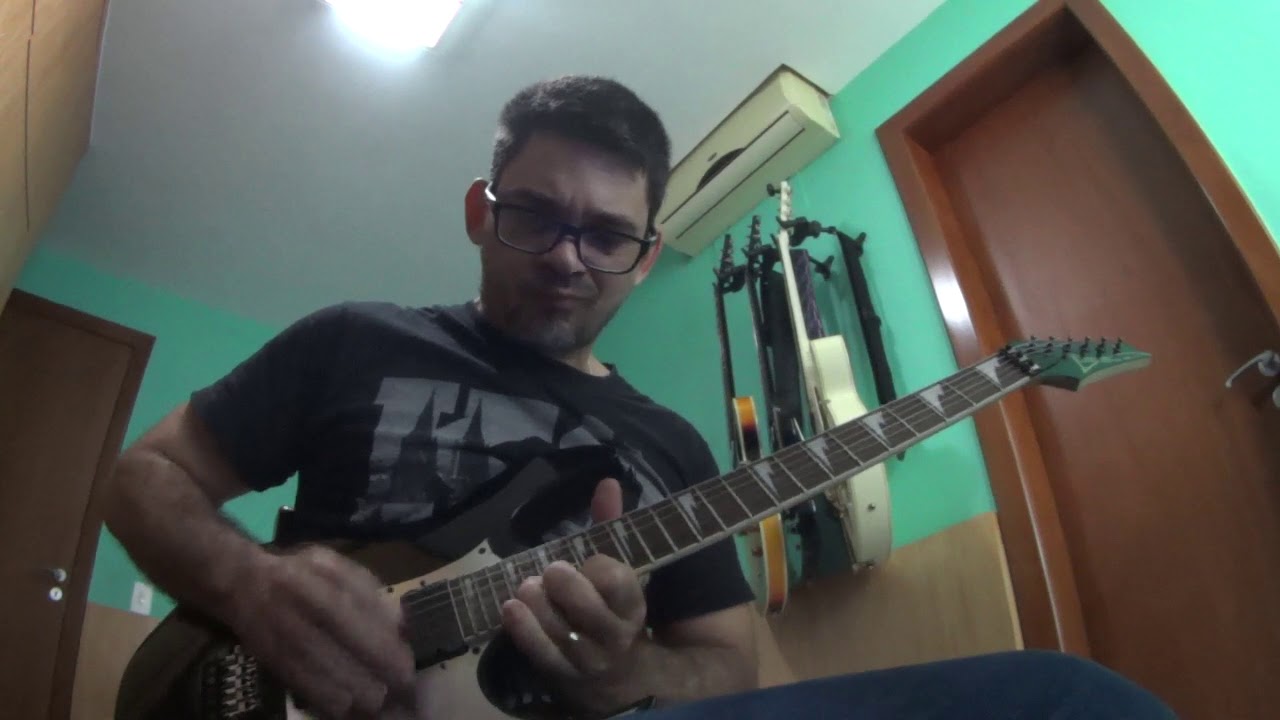 Joe Satriani - Flying in a blue dream by Alex Cassani - YouTube