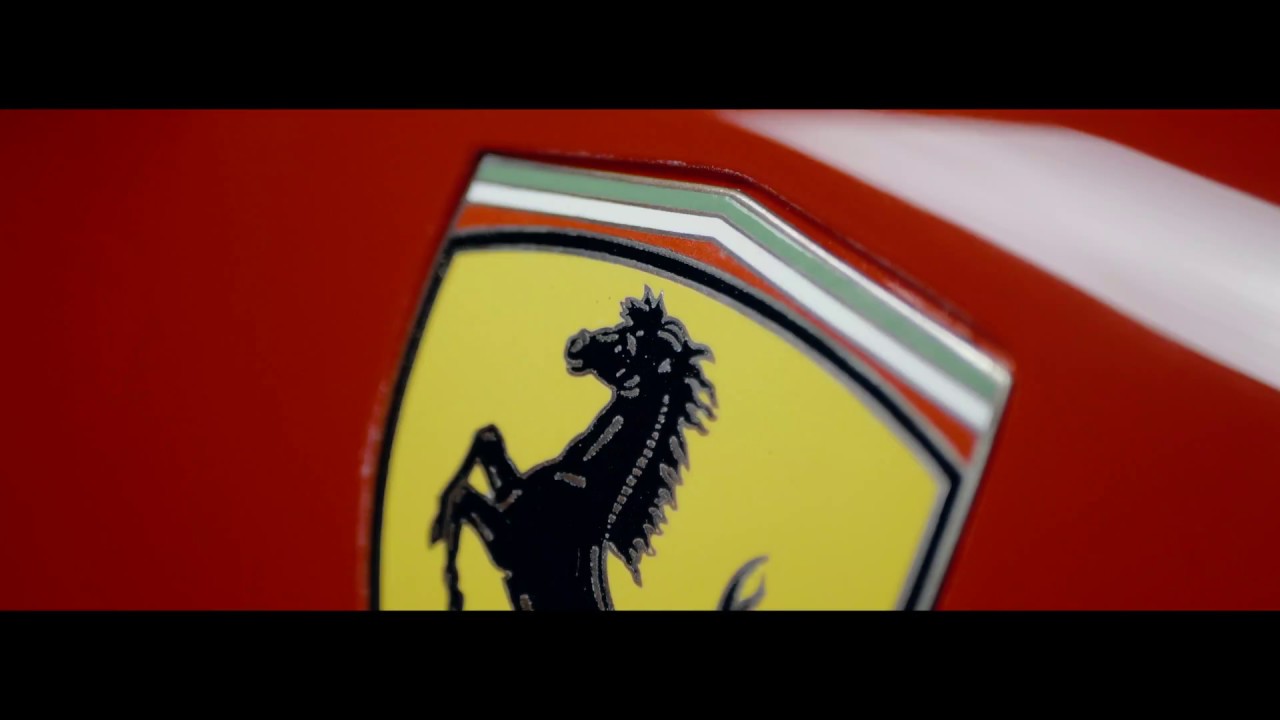 Ferrari F40 at Lusso Prestige - YouTube