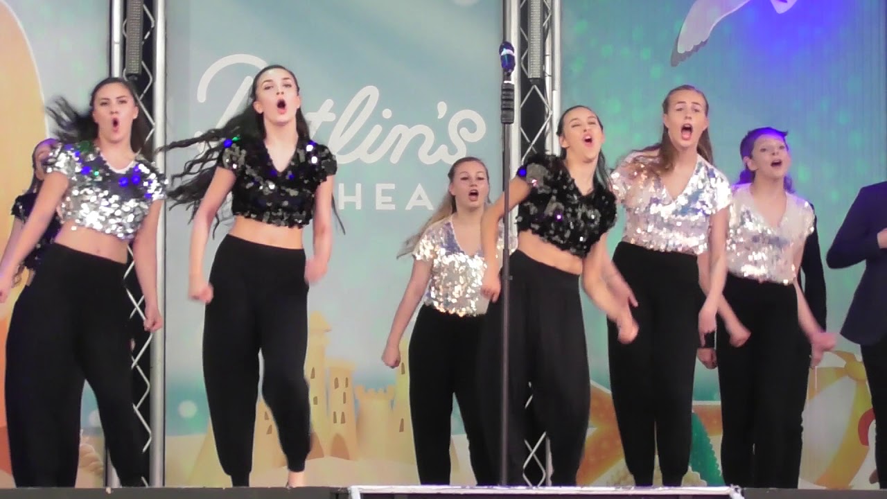 West End Kids at Butlin’s, Minehead. - YouTube