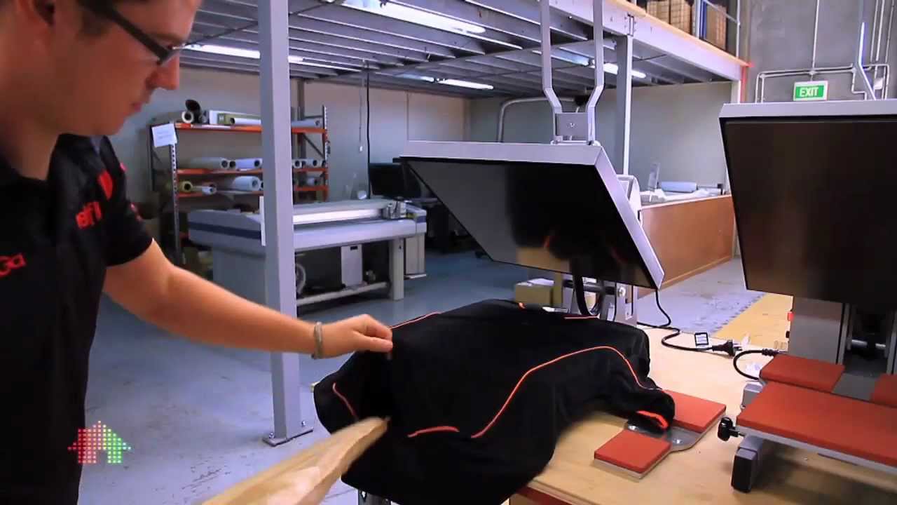 VELFLEX TIP 2 Heat Pressing a Collared Shirt - YouTube