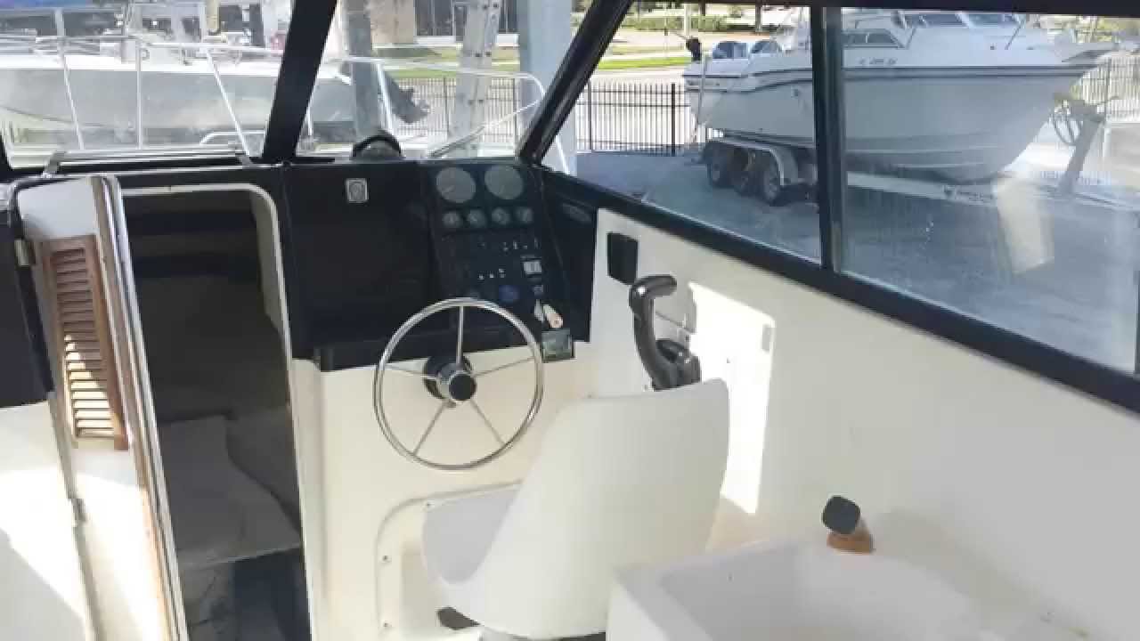 1995 Bayliner Trophy 2359 Hardtop - YouTube