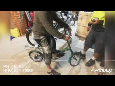 Moulton mini - YouTube