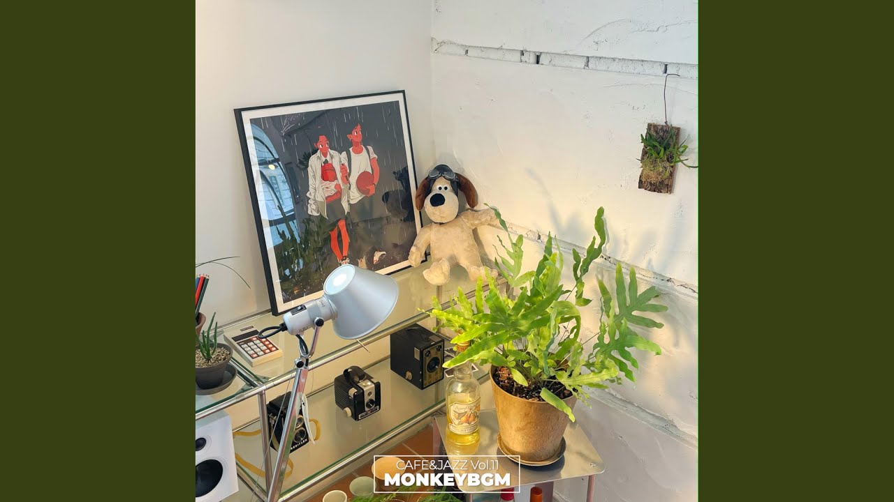 How high the moon - YouTube