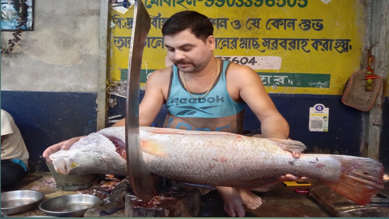 vatki fish cutting |vatki fish cutting skills| vatki fish cutting ...