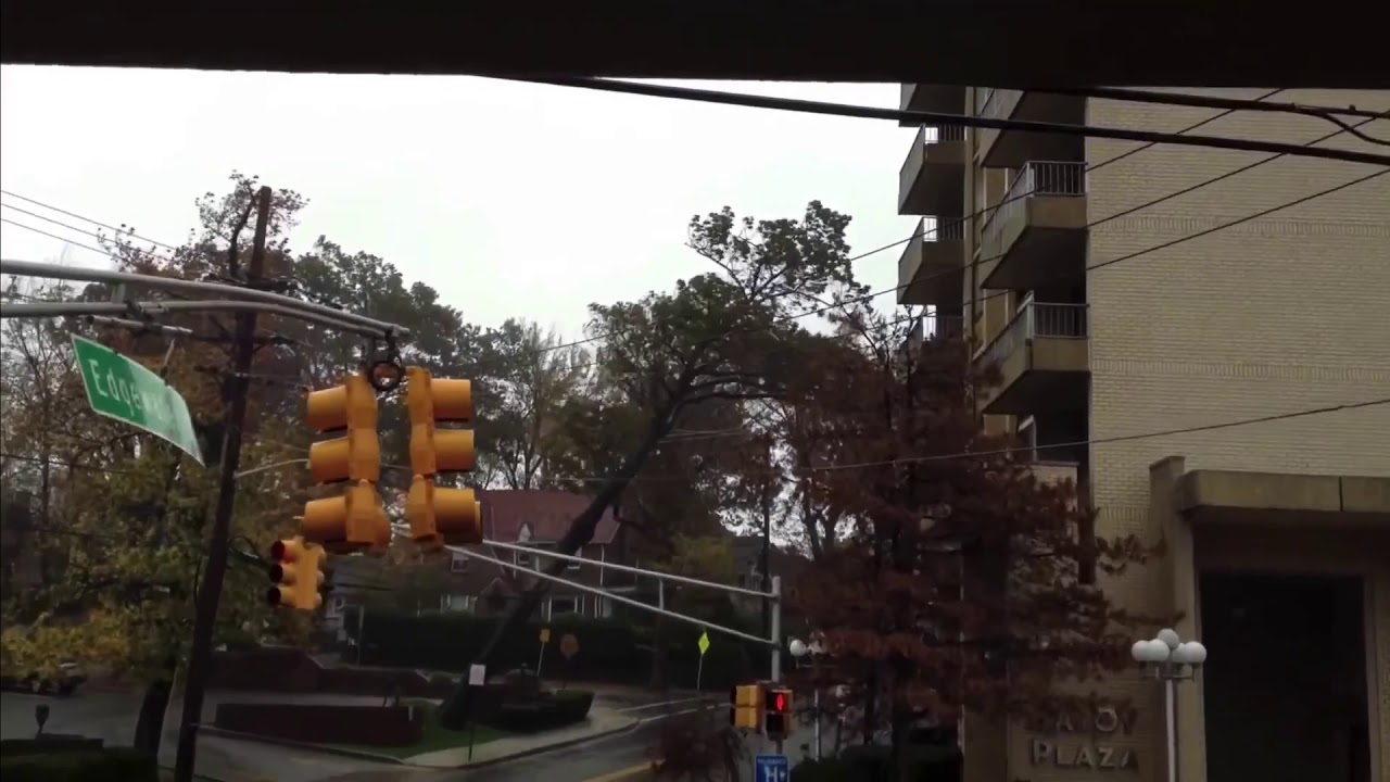 Power Line Exploding Compilation - YouTube